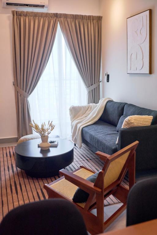 Sunsuria Forum SOHO & Residence Suites Setia Alam by MOKA, Shah Alam ...