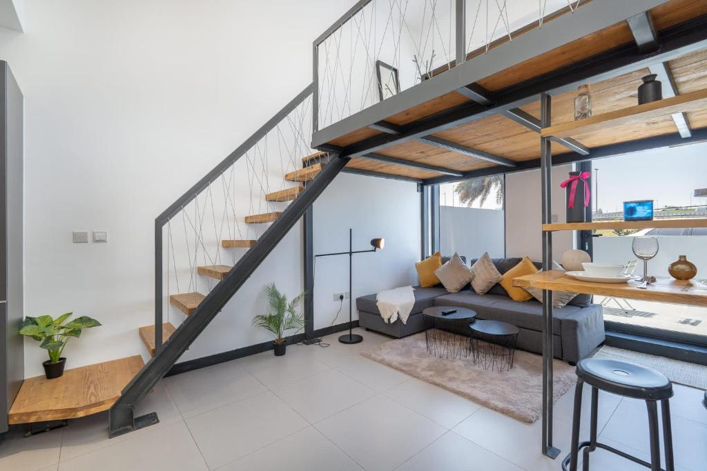Modern loft-type studio apartment perfect for 4, Dubai (updated prices ...