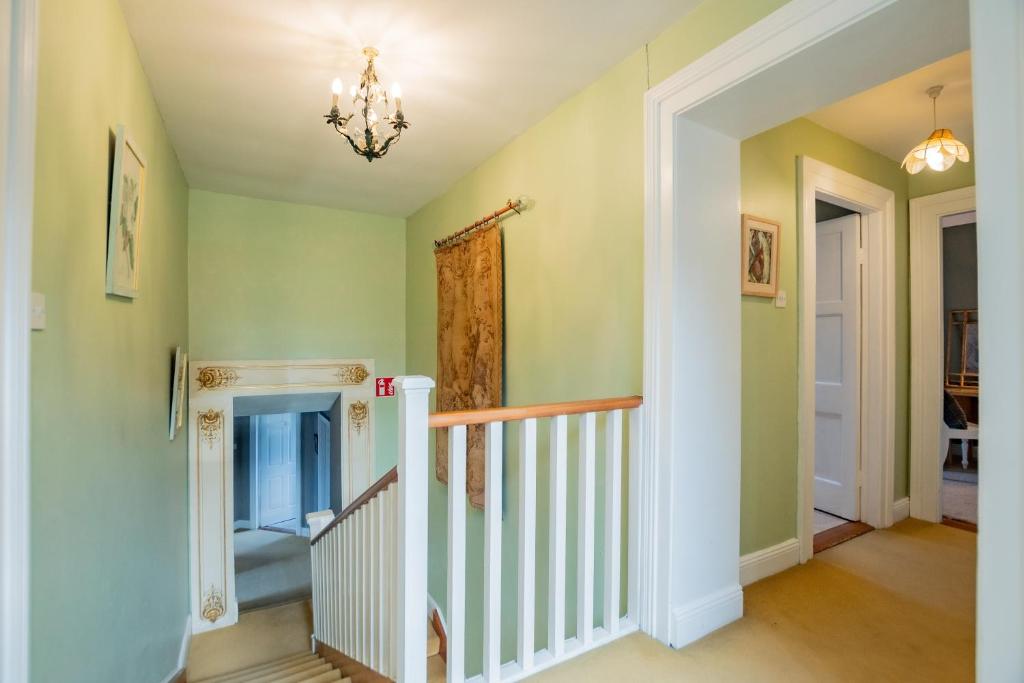 Loughcrew House, Oldcastle (updated prices 2025)