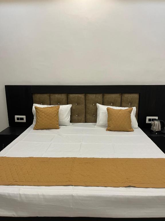 The Mehrotra Resort ,Near Ram Temple, Ayodhya (updated prices 2025)