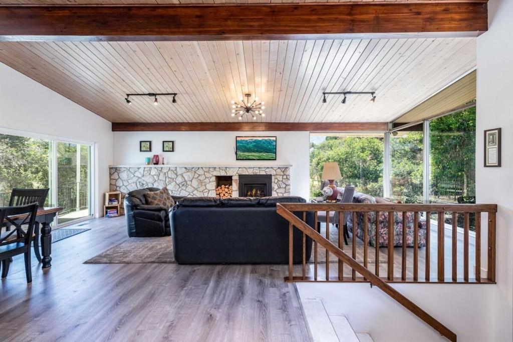 Dimple Dell Whole Mountain Setting, Near Trails!, Sandy (updated prices ...