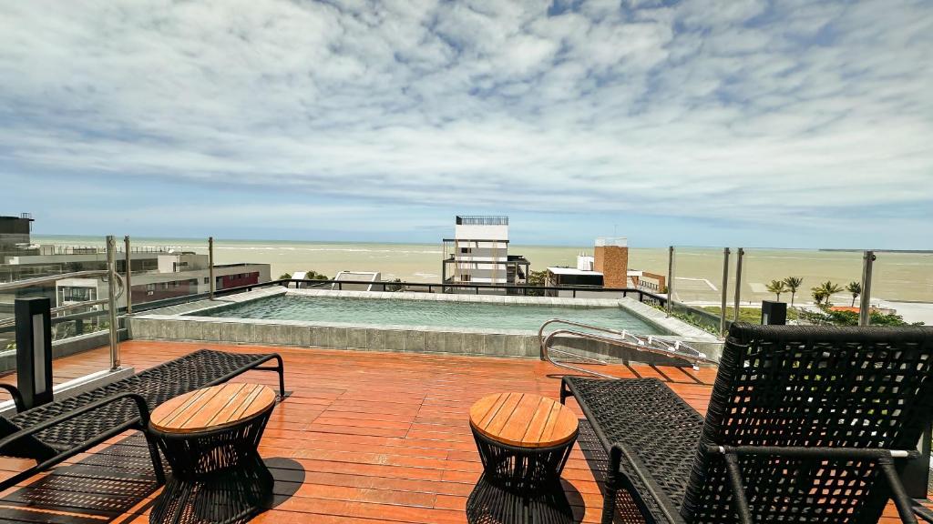 Flat à beira-mar no Caribessa, João Pessoa (preços atualizados para 2025)