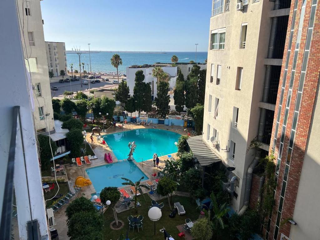 Appartement familial avec piscine et vue sur la mer a Malabata Tanger a ...