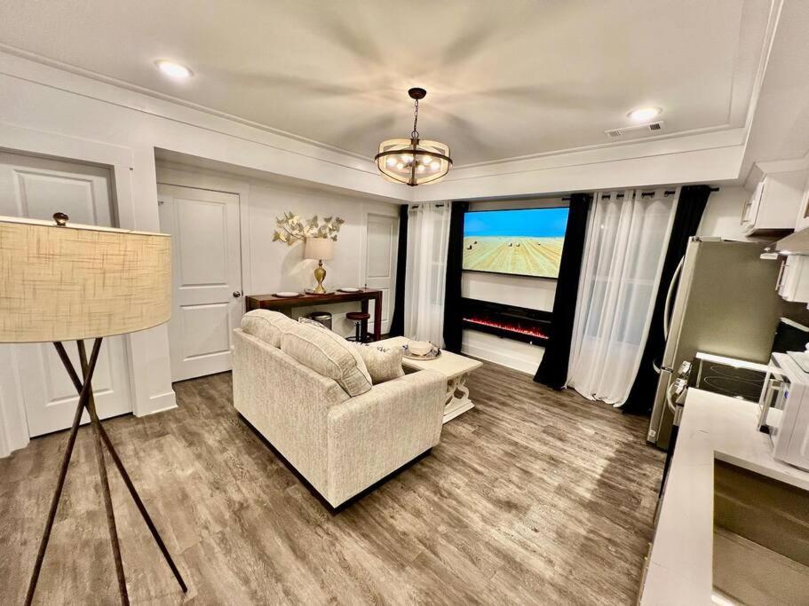 Glamorous Hideaway, Gainesville (updated prices 2026)