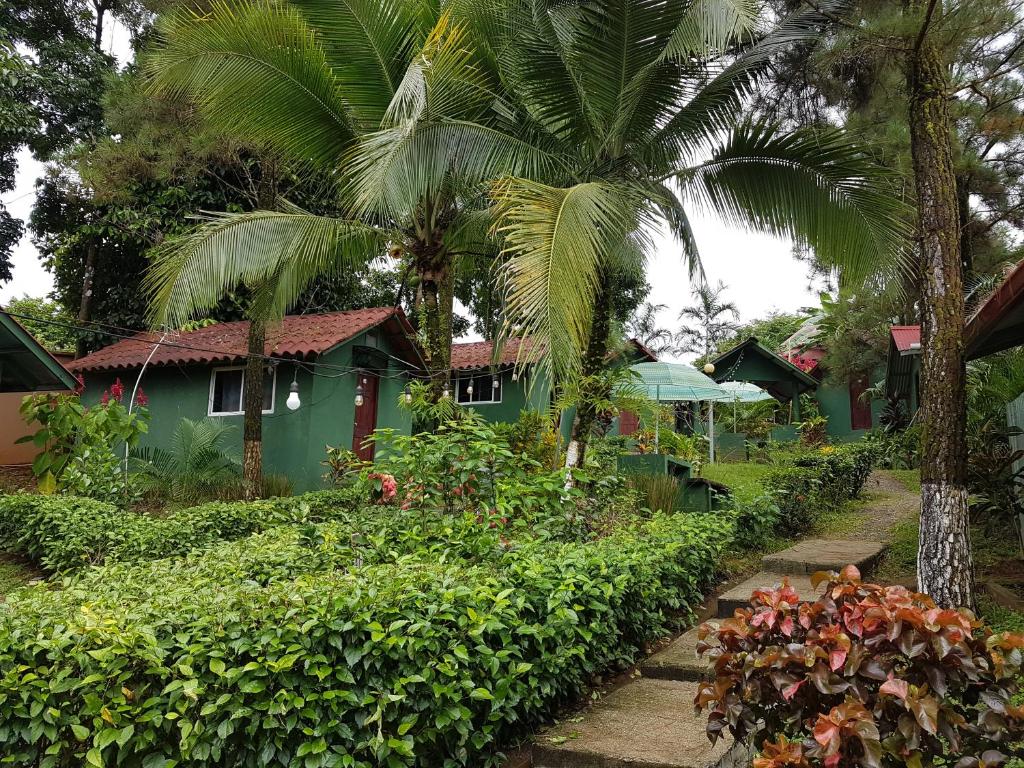 LOS PINOS DE TORIO, Torio (precios actualizados 2026)