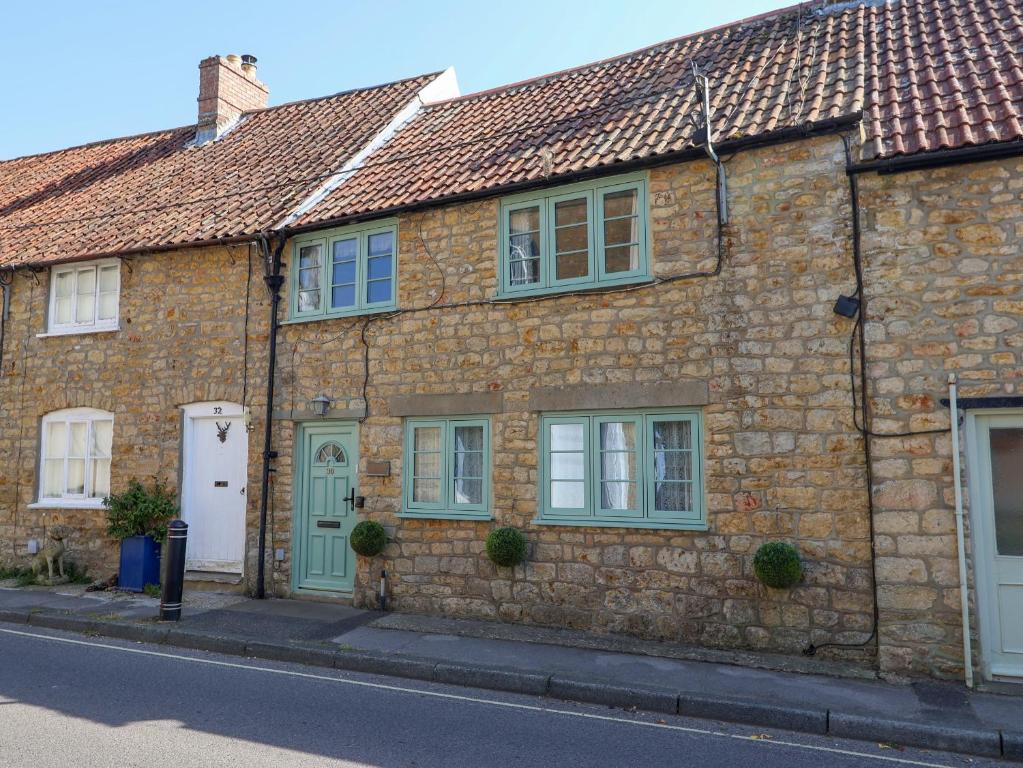 30 Fleet Street, Beaminster (updated prices 2026)