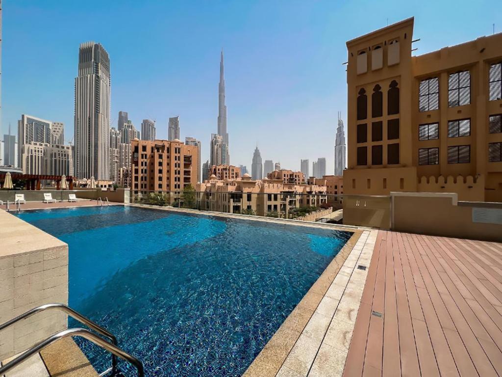 Dream Inn Apartments - Bellevue Tower with Burj Khalifa view, Dubai ...