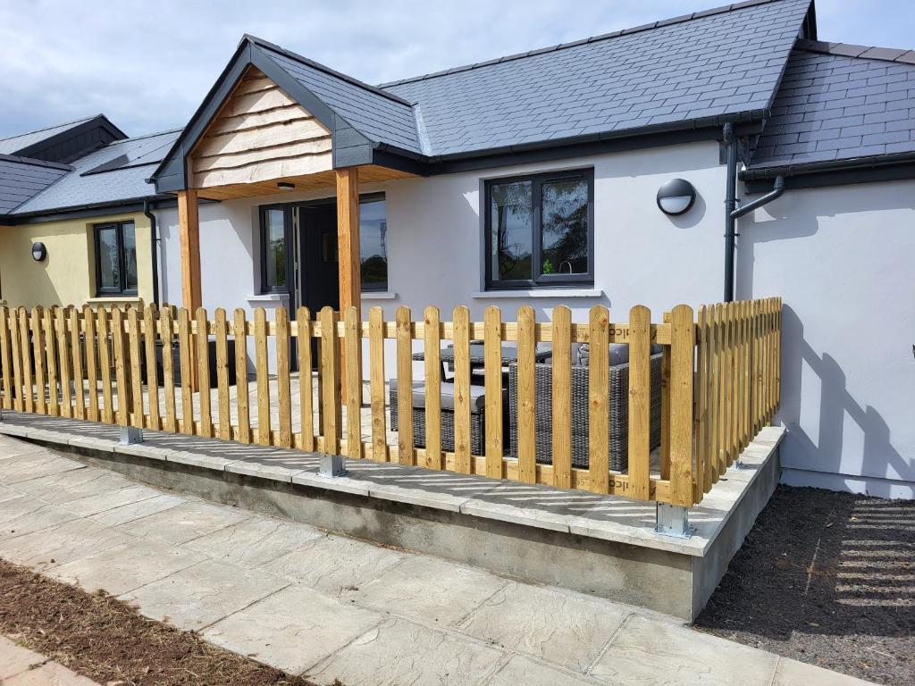 Evening Star Cottages, Saundersfoot (updated prices 2026)