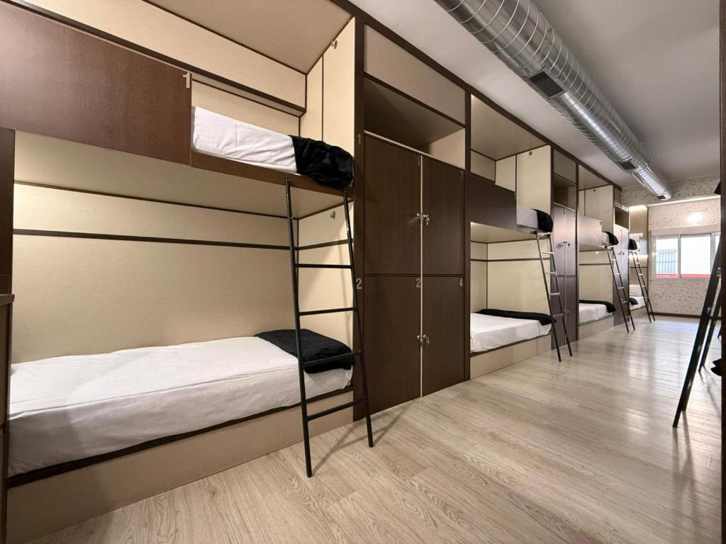 Hostel TKH-Rooms Mate, Madrid (precios actualizados 2026)