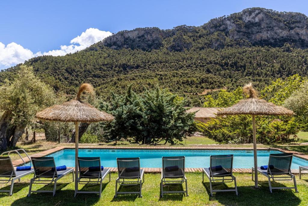 Honor - Rustic villa for 16 people, Orient (updated prices 2025)