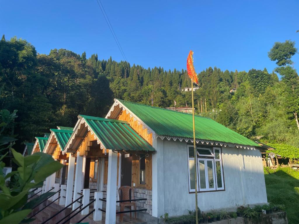 Montavilla Eden Homestay Sittong, Kurseong (updated prices 2024)