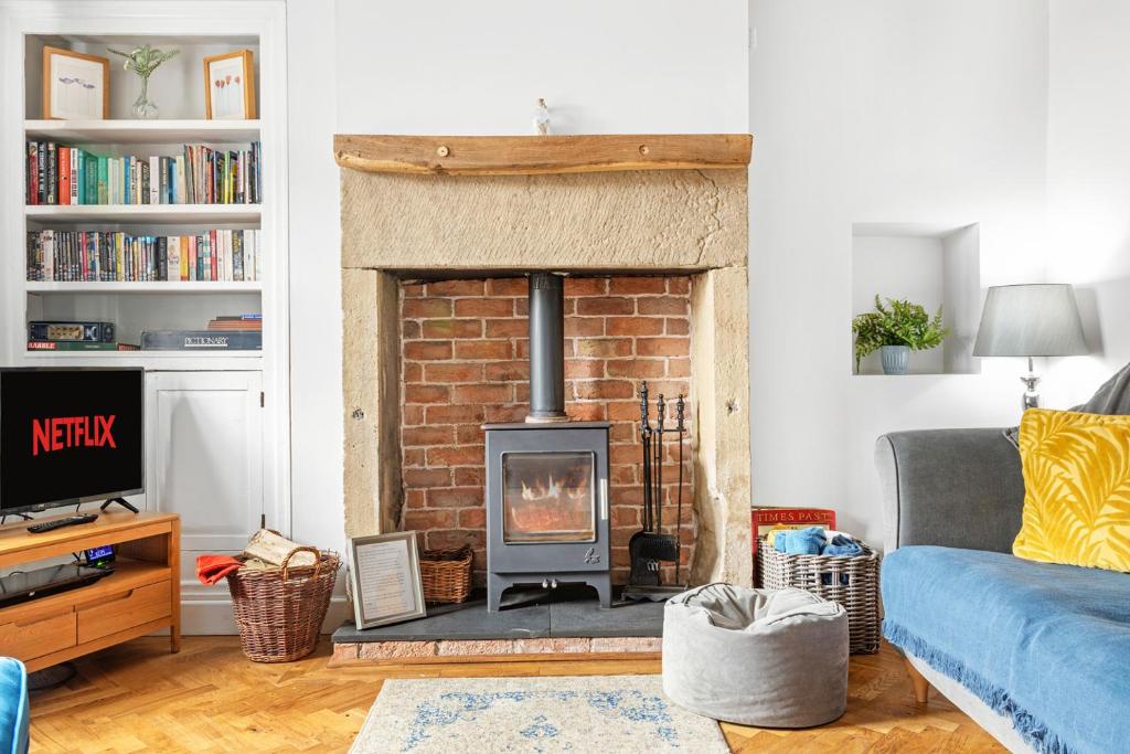 Bumblebee cottage in Crich, Peak District, Cosy retreat for two, Crich ...