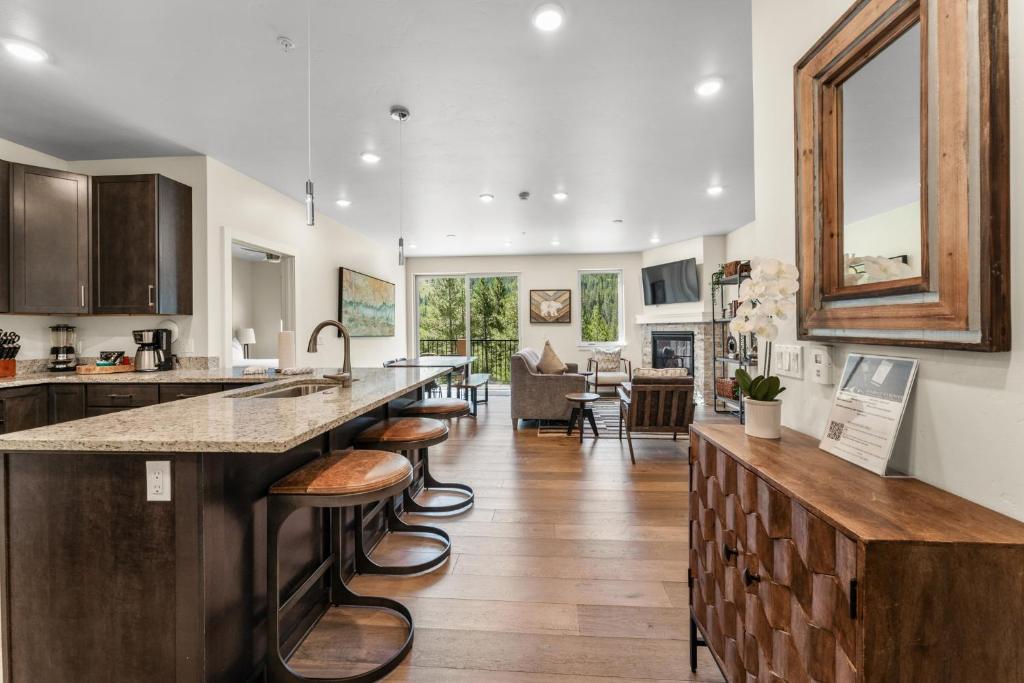 Clearwater Lofts 107 Building 3, Keystone (updated prices 2026)