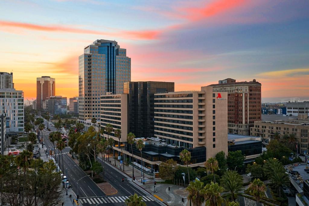 Marriott Long Beach Downtown, Long Beach (updated prices 2024)