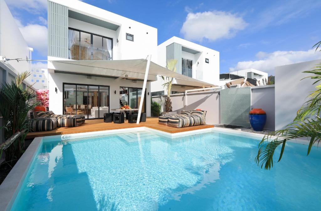 New 4 bedroom pool villa in Rawai by Capital Pro, Phuket (precios ...