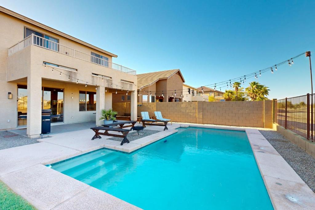 4BR Home with Pool, Hot Tub and Game Room, Phoenix (updated prices 2026)