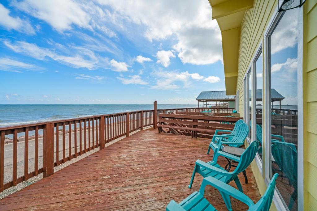 Amazing Oceanfront 2BR Home Cozy Peaceful and Kid and Pet Friendly ...