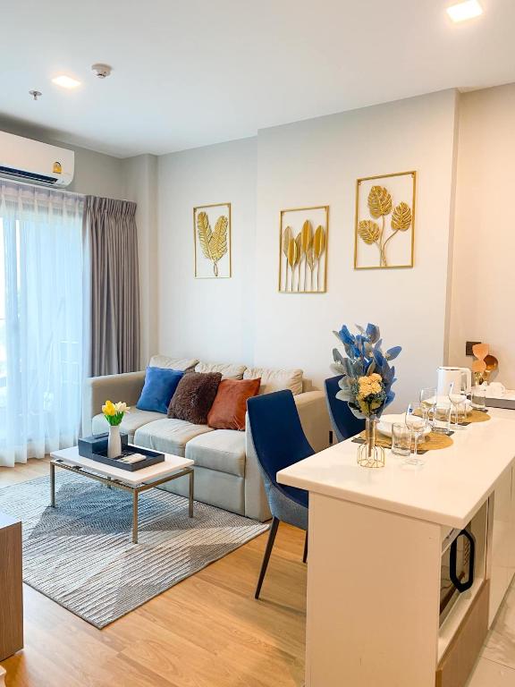 The Astra Sky River Luxury Condo,the largest pool, Chiang Mai (updated ...