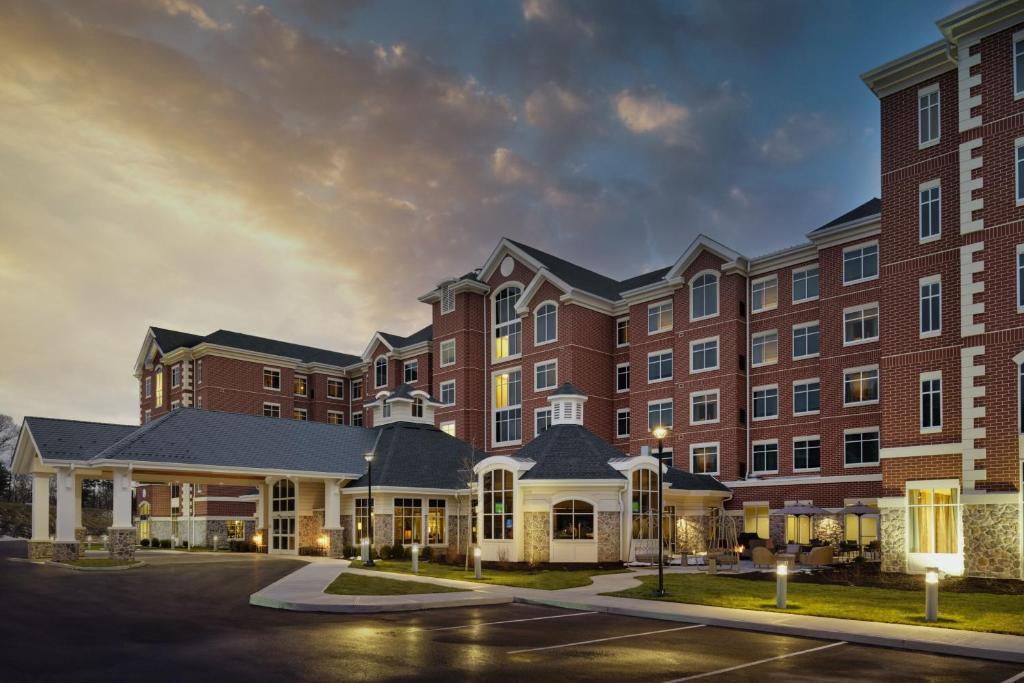 Inn at Bellefield Residence Inn by Marriott, Hyde Park (updated prices ...