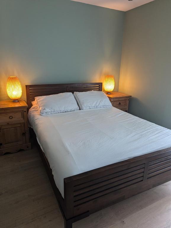 Rose Dene Nook, Govilon (updated prices 2026)