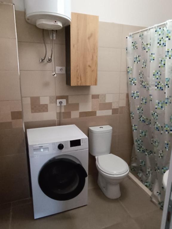 Miqesia 2, Shëngjin (updated prices 2025)