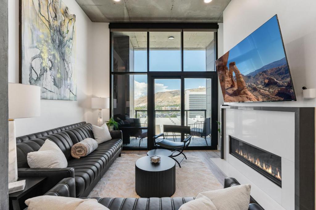 Premium SLC Luxury- Penthouse VIEWS - Top Amenities, Salt Lake City ...
