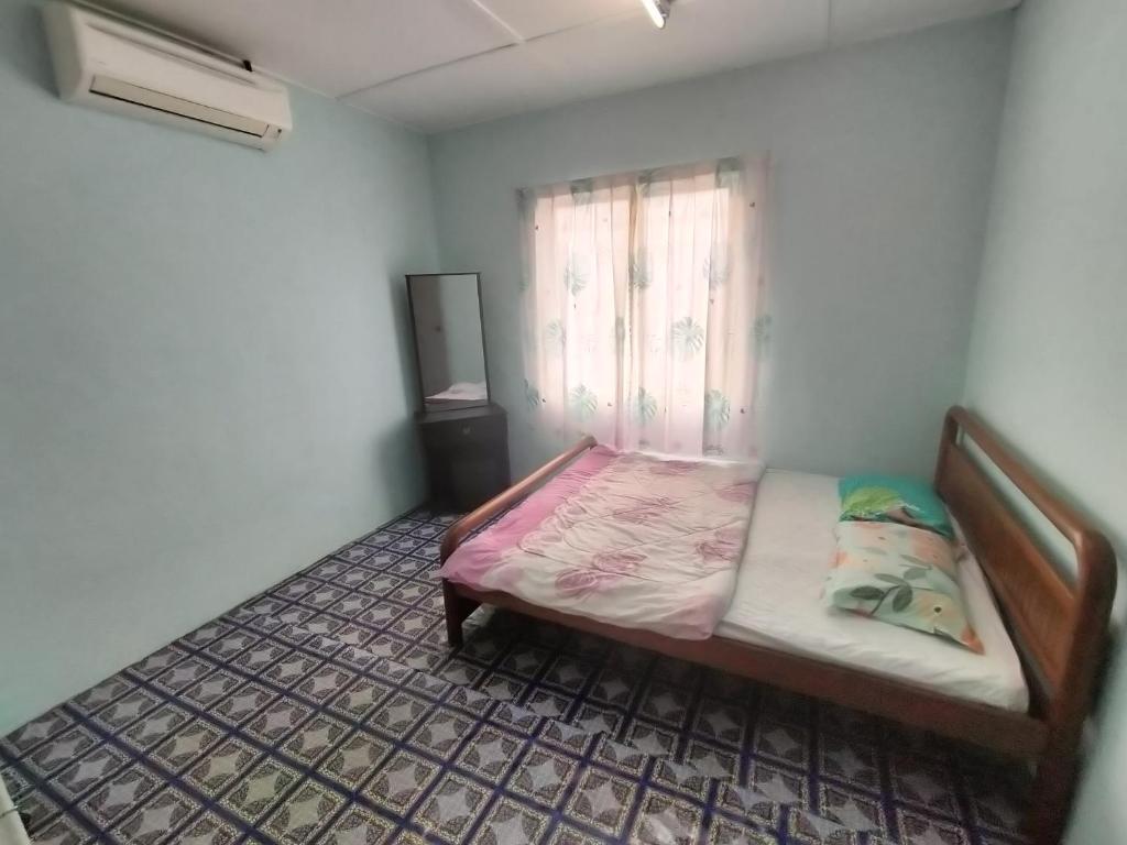 Jassha Homestay, Parit Raja (precios actualizados 2026)