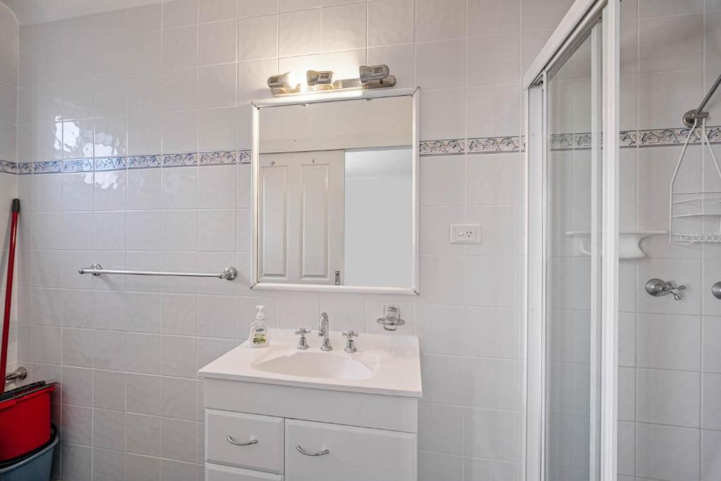 Forster Lodge 16 in Forster - Traveleto