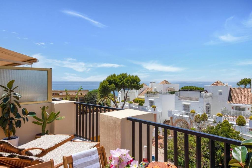 SEA VIEW PENTHOUSE studio ROMANA PLAYA Elviria Marbella, Marbella ...