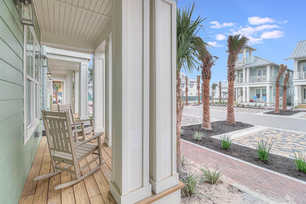 Meet Out Back 313 SOU, Mustang Beach (updated prices 2026)