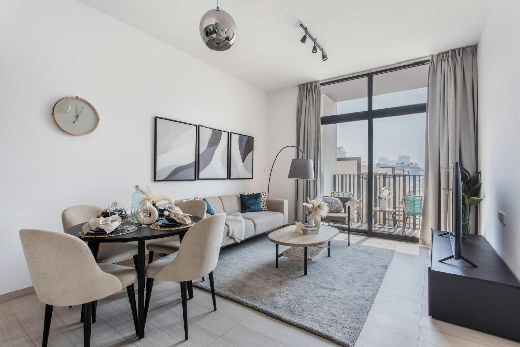 Frank Porter - Harrington House, Dubai (updated prices 2026)