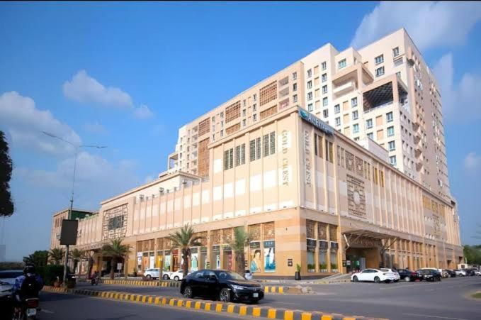 Superior One Bed Studio Apartment in Gold Crest Grand Mall Al Fateh ...