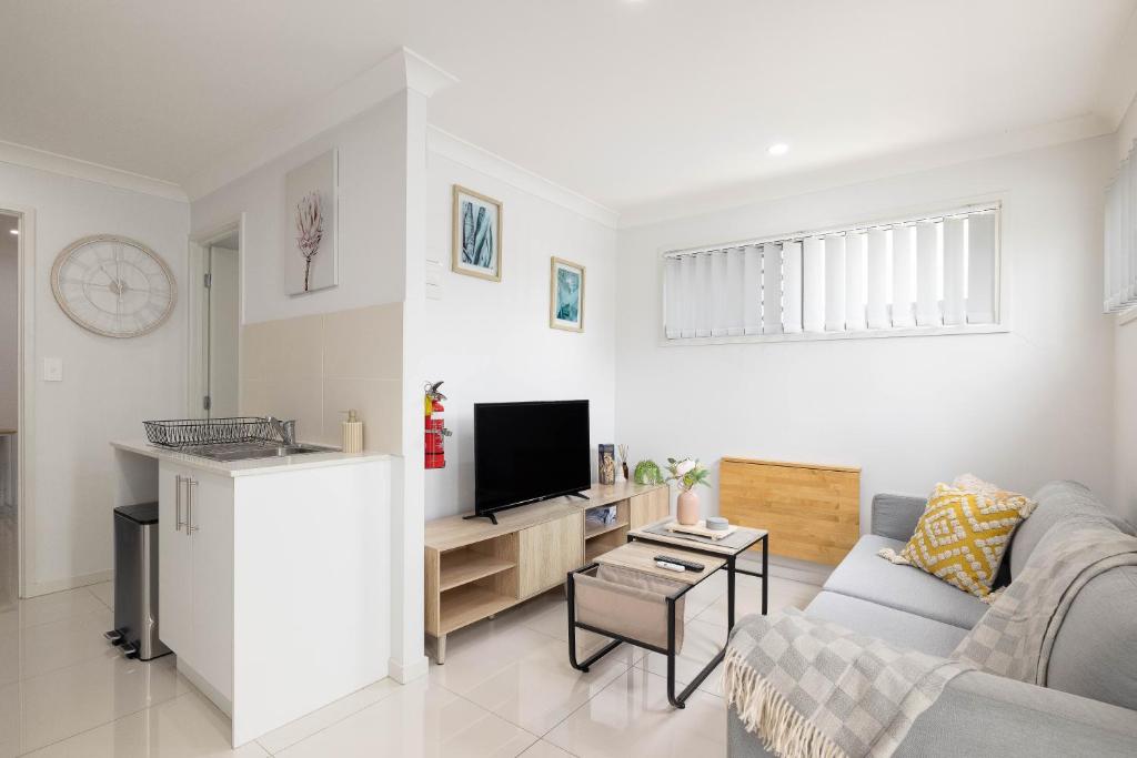 Smart Suites Self Check-in Apartments - Freney Park, Brisbane (updated ...