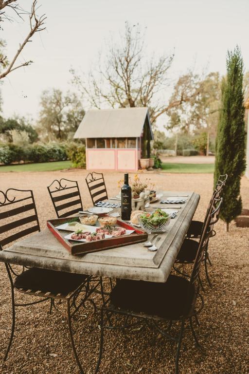 Corynnia Station, Carrathool (updated prices 2025)