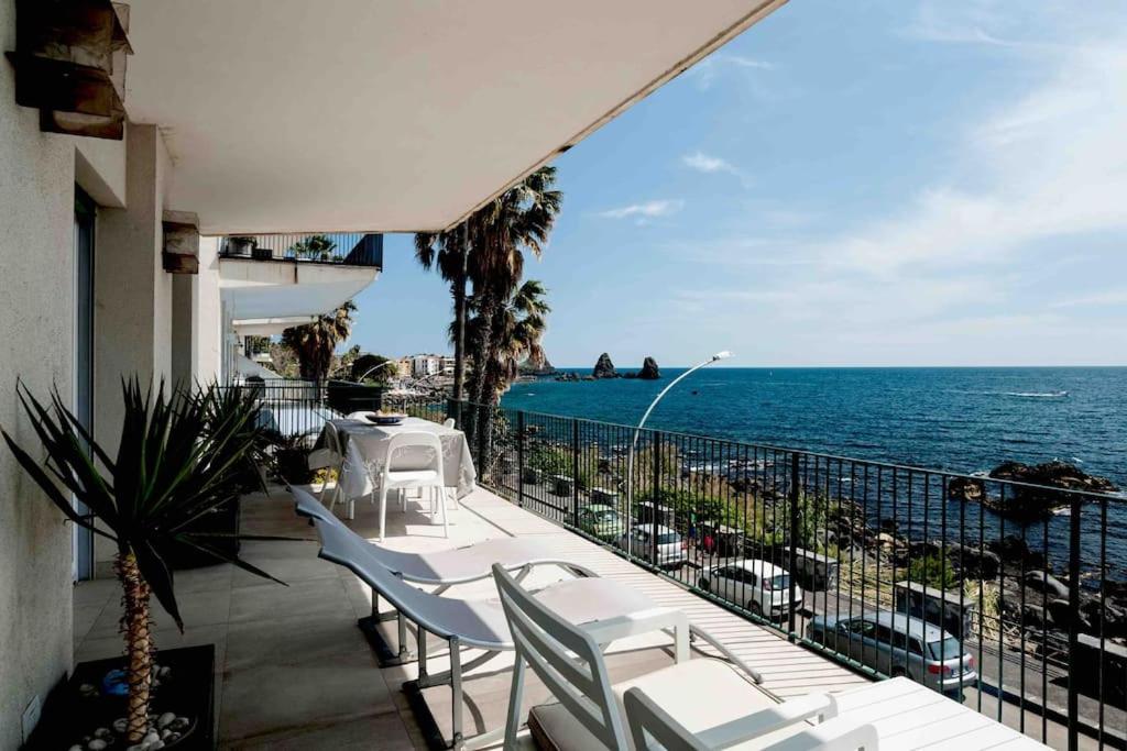 Prua sul mare, Aci Castello (updated prices 2026)