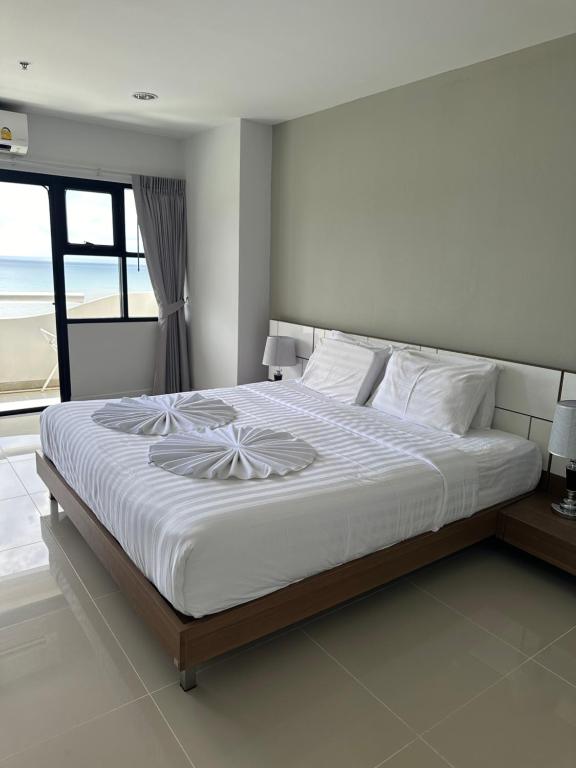 Patong Tower Apartments sea view 2B, Patong Beach (updated prices 2025)