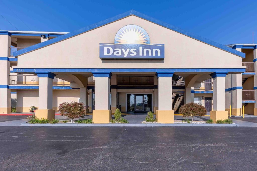 Days Inn by Wyndham Oklahoma City/Moore, Oklahoma City (updated prices ...