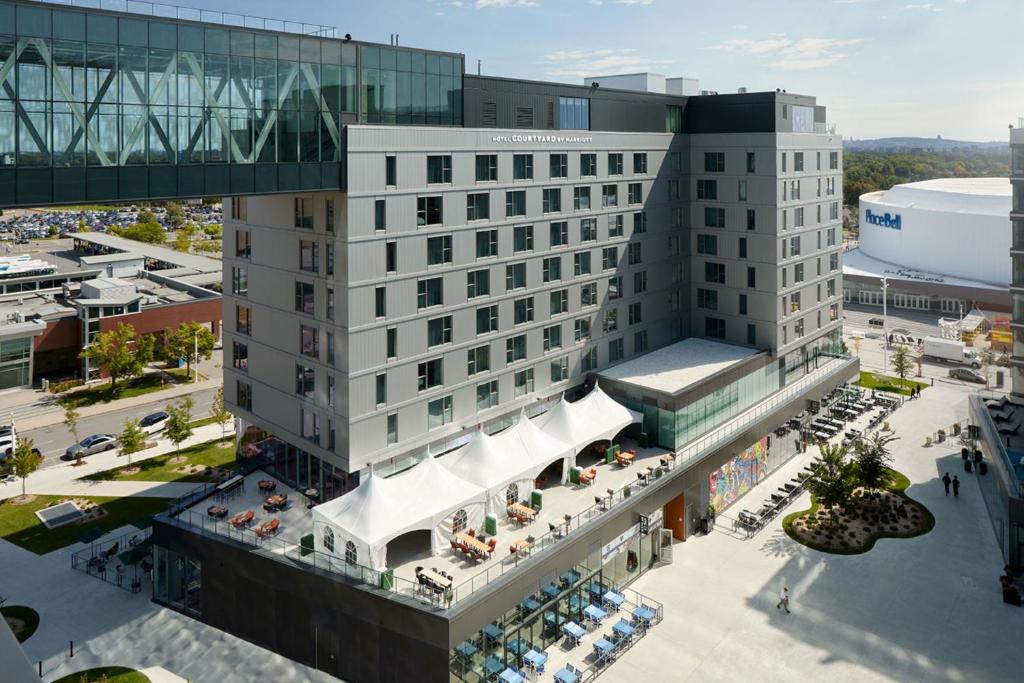 Courtyard by Marriott Montreal Laval, Laval (updated prices 2025)