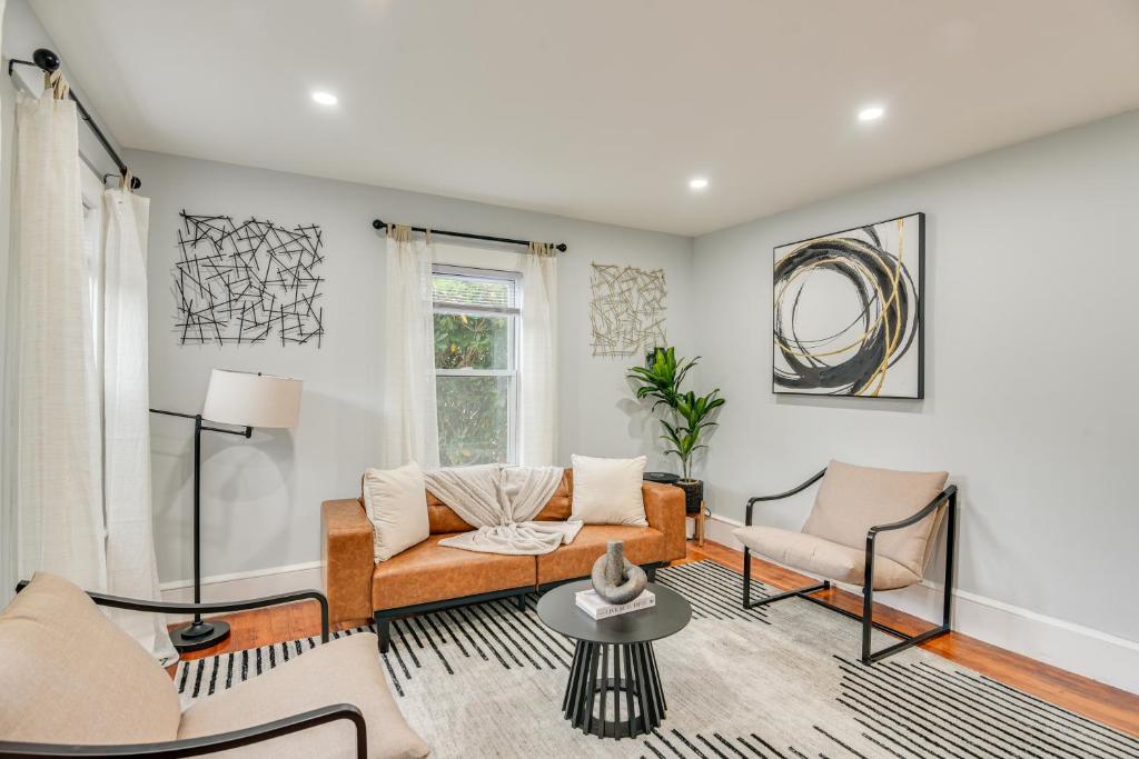 Sharon Home Less Than 8 Mi to Gillette Stadium!, Sharon (updated prices ...