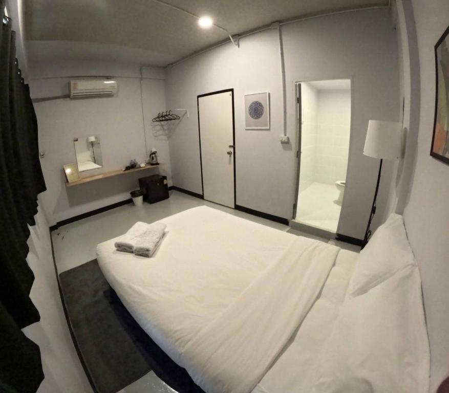 XX GO INN BTS Ari Bangkok, Bangkok (updated prices 2025)