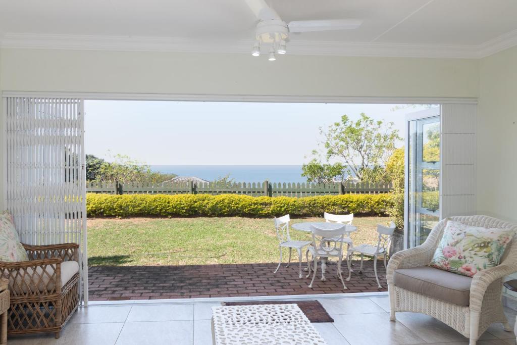 Beverly Hills Mahogany 48, Ballito (updated prices 2025)