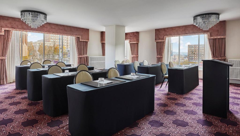 Graduate by Hilton Seattle, Seattle (updated prices 2025)