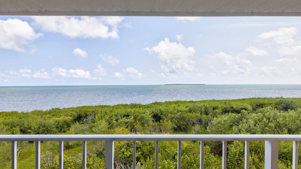 Key Largo Captains Quarters Ocean Pointe 4405, Key Largo (updated ...