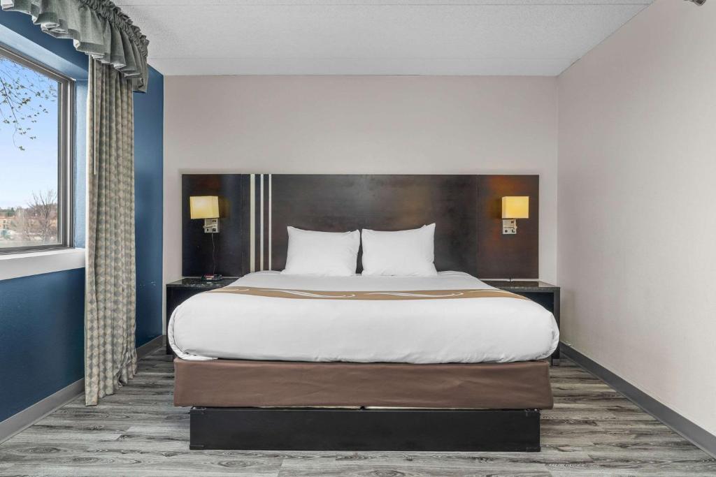 Quality Inn & Suites Mall of America - MSP Airport, Bloomington ...