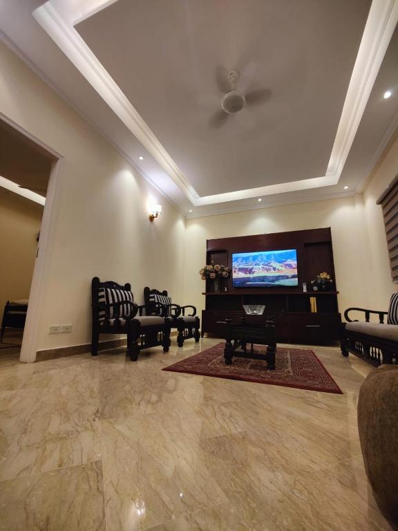 Lala's Den, Lahore (updated prices 2026)