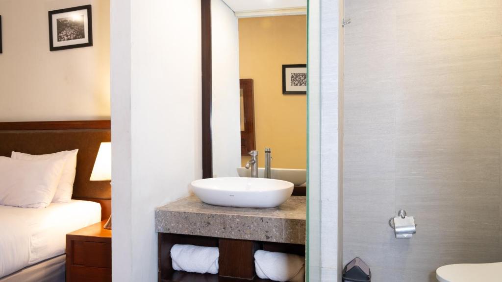 Kutabex Beachfront Hotel, Kuta (updated prices 2025)