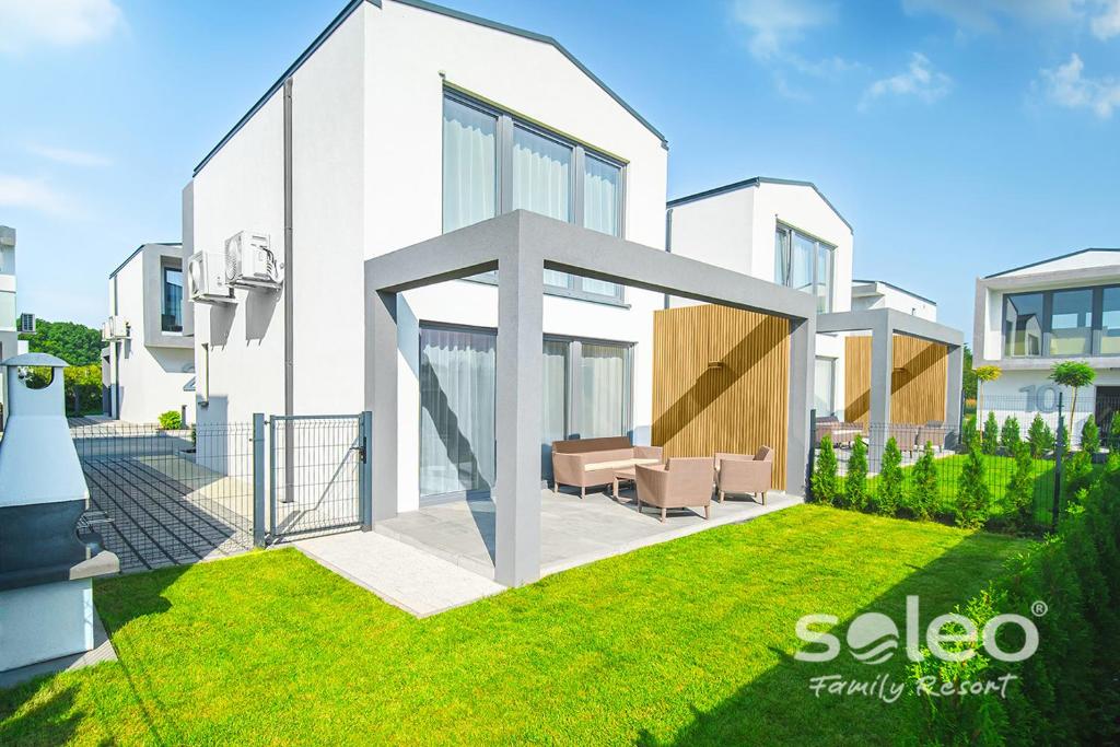 Apartamenty Dwupoziomowe SUPERIOR z ogródkiem, max 7 os - SOLEO Family ...