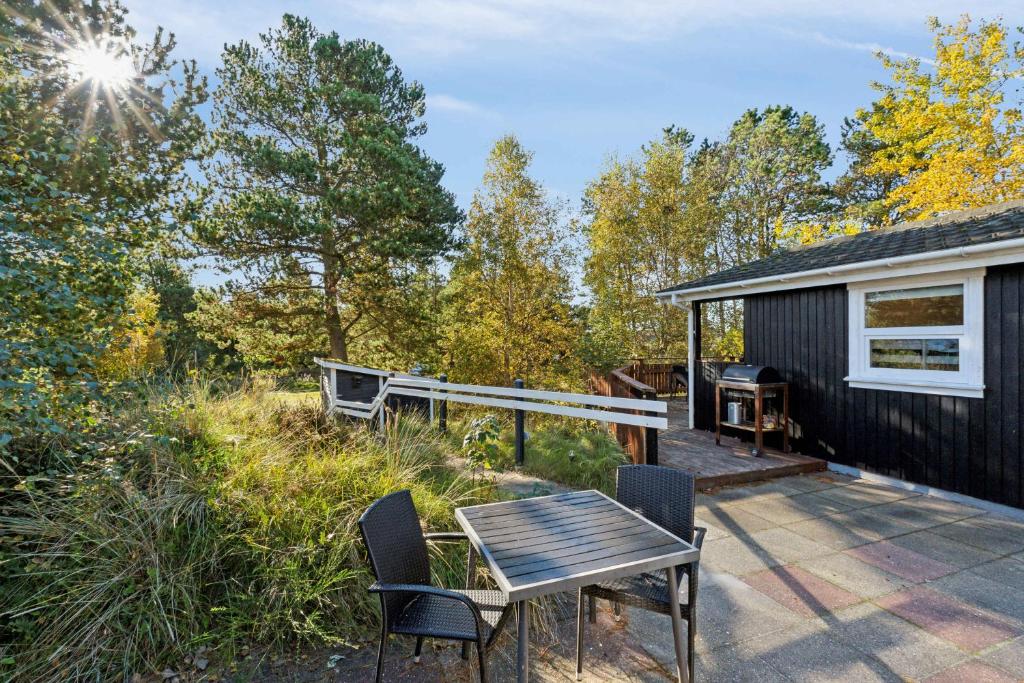 Lovely Holiday Home By Beach And Nature At Lyngså, Sæby (tarifs ...