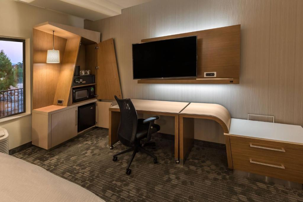 Courtyard by Marriott Reno Downtown/Riverfront, Reno (updated prices 2025)