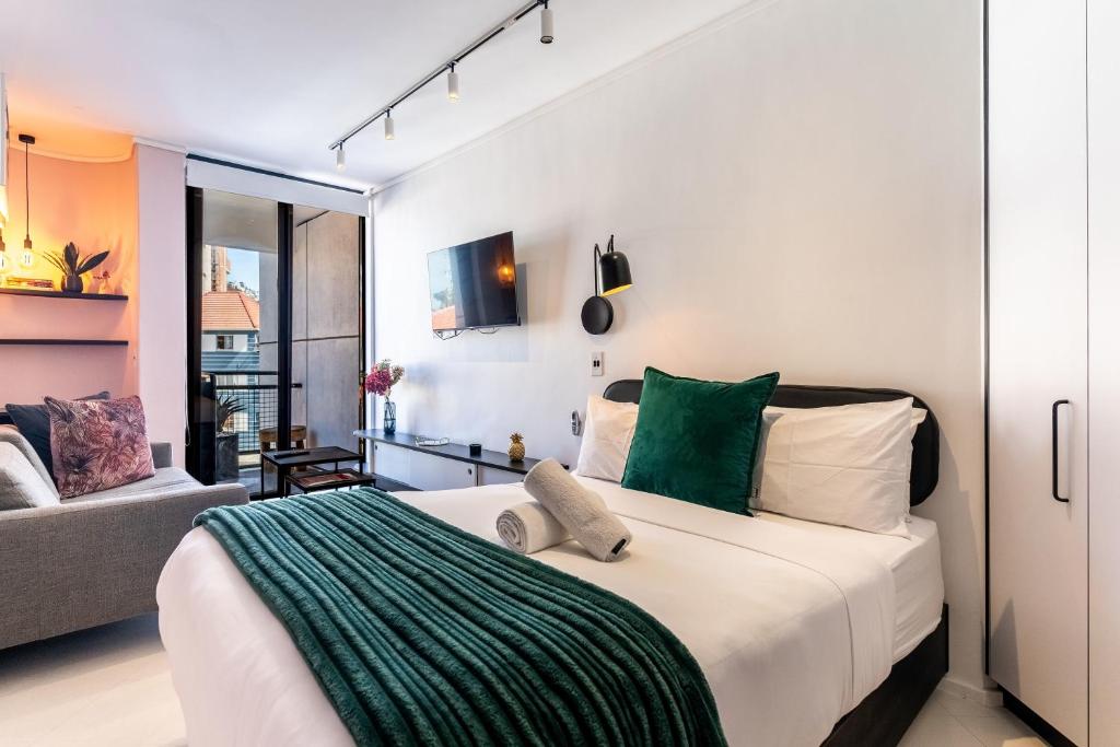 Flamingo 307 - Studio In Sea Point Central, Cape Town (updated prices 2026)